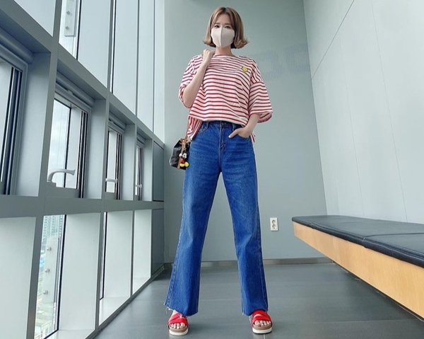 명품 보컬 여가수, '힙한 비주얼'로 시선 강탈