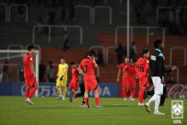 김은중호, U-20 월드컵서 10명 뛴 온두라스와 2-2 무승부