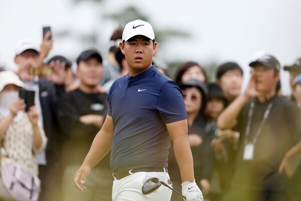 김주형, PGA AT&T 페블비치 프로암 3라운드 4위… 선두와 2타 차