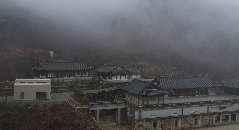 LG전자, 산불 피해 입은 고운사에 모듈러 주택 ‘LG 스마트코티지’ 기증