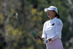 고진영, 시즌 첫 승 기회 잡았다… LPGA 투어 FM 챔피언십 3R 선두