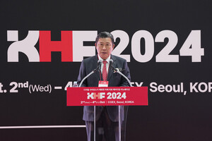[포토] KHF 2024 개막...미래의료의 혁신기술 한자리에