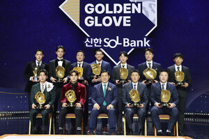 KIA 김도영, 득표율 97.2%로 생애 첫 GG… 최형우는 최고령 수상